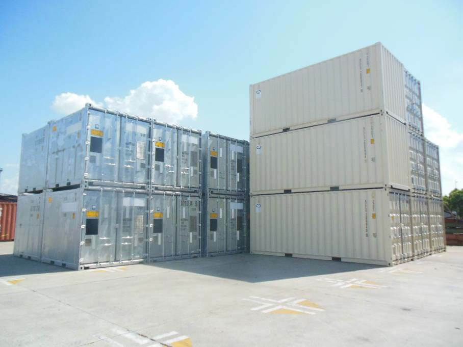 10′ DNV next to 20′ standard containers – Atlantic Coast Container